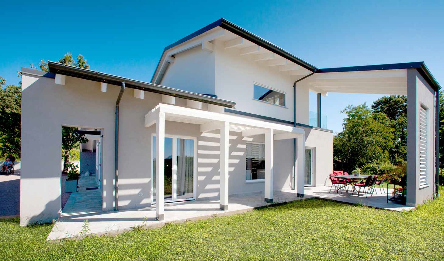 Casa da sogno: design immerso nel verde