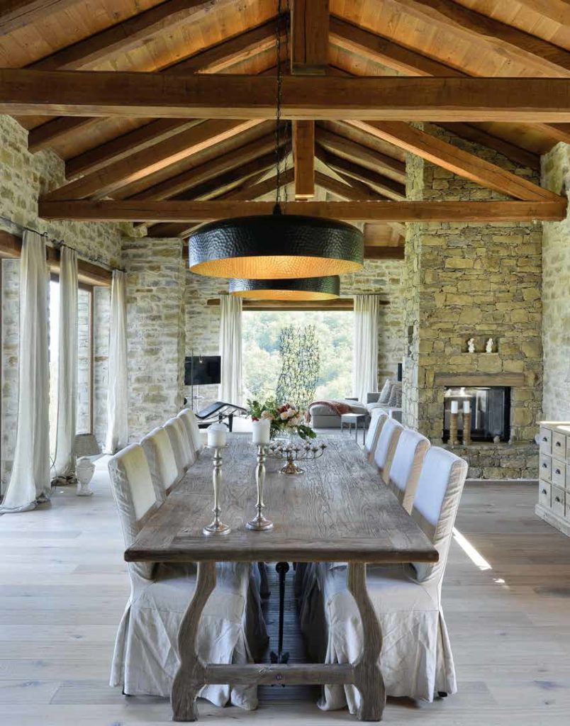 Vivere in un fienile trasformato in una dimora da sogno - Ville&Casali