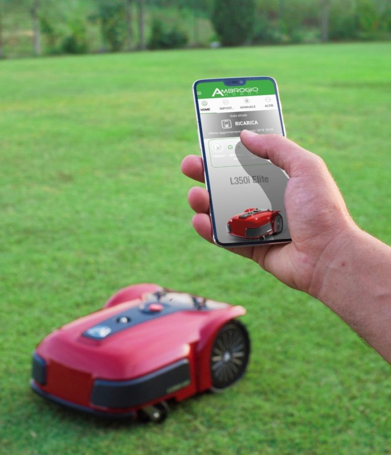 Con il robot rasaerba il prato è sempre perfetto - Ville&Casali